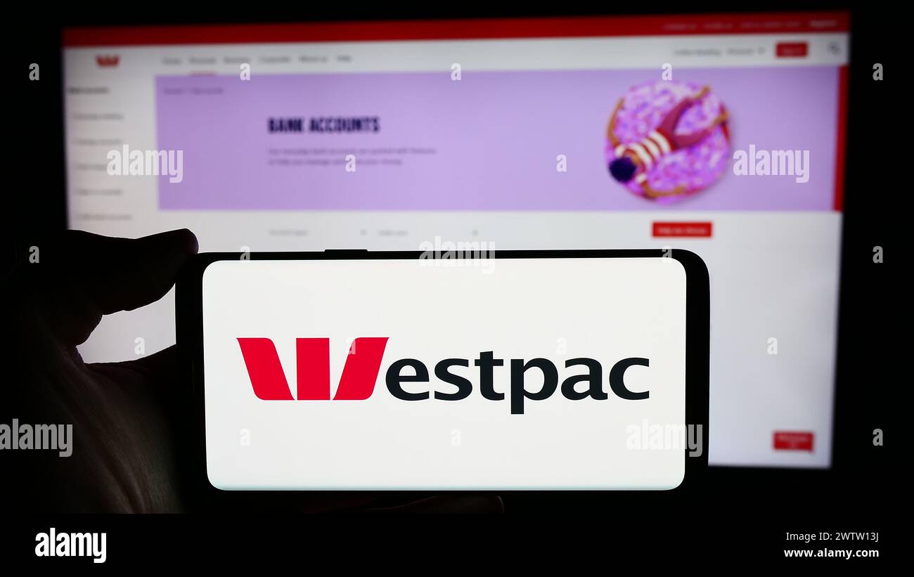 Westpac logo hi-res stock photography and images - Alamy