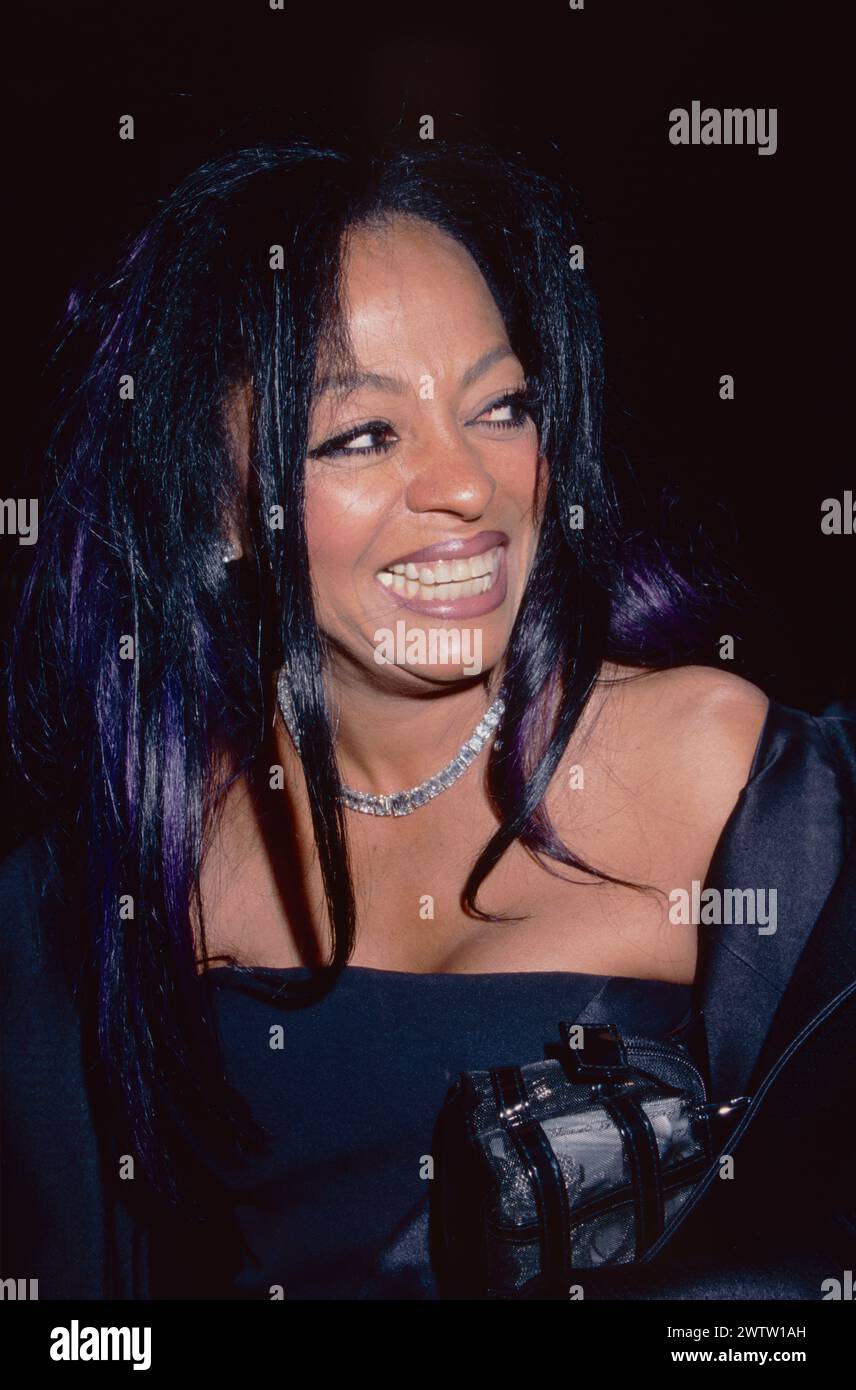 Diana Ross attends the 29th Annual Songwriters Hall of Fame Induction ...