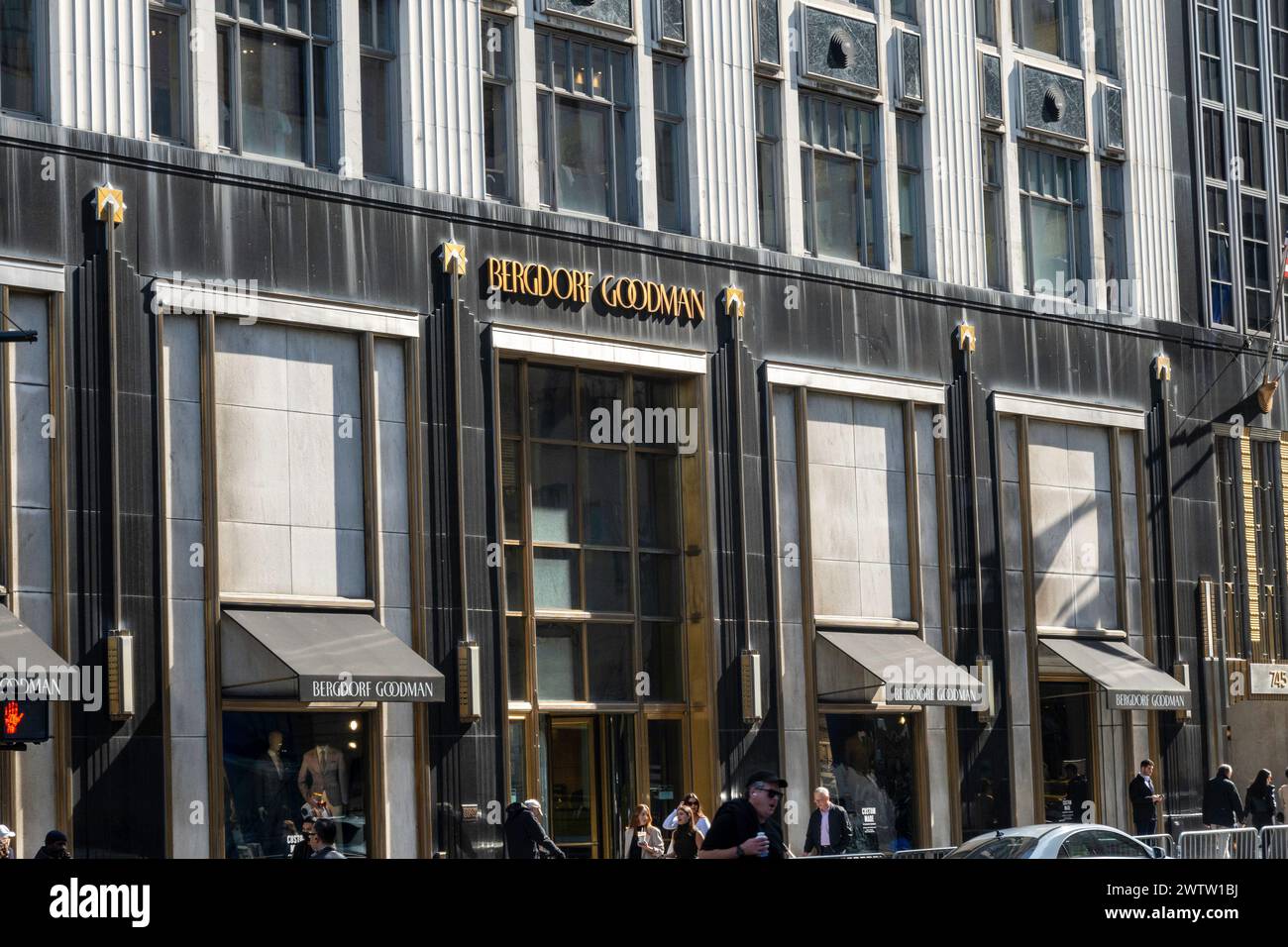 Bergdorf Goodman's Men's Store is located at 745 Fifth Avenue, New York ...