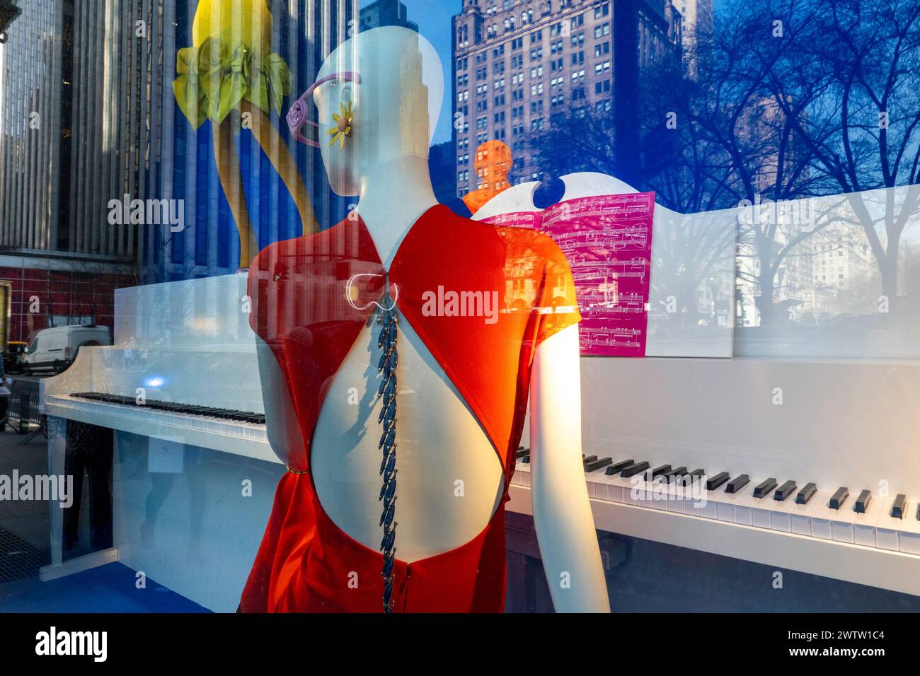Bergdorf Goodman Window Display, 2024, New York City, USA Stock Photo ...