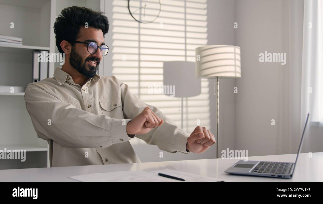 Indian ethnic man finish hi-res stock photography and images - Alamy