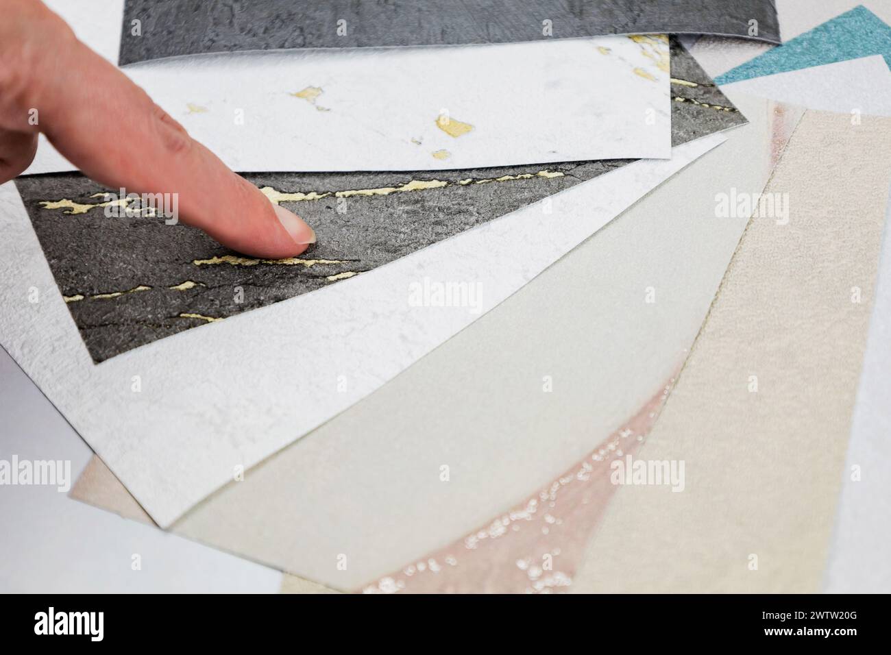 wallpaper selection, wallpaper samples home renovation Stock Photo - Alamy