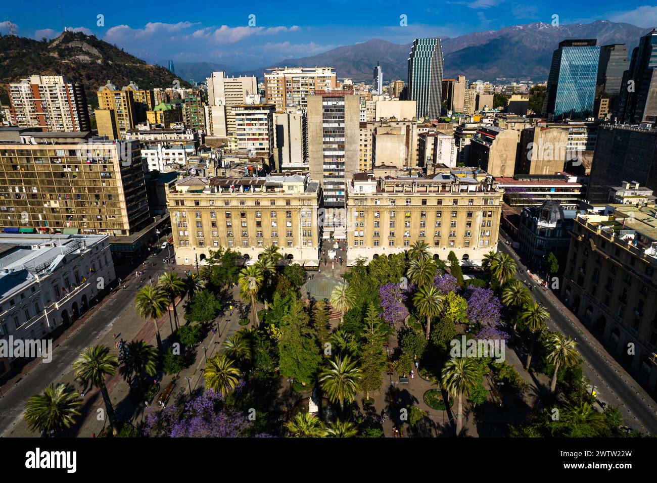 Beautiful aerial footage of the Plaza de Armas, Metropolitan Cathedral ...