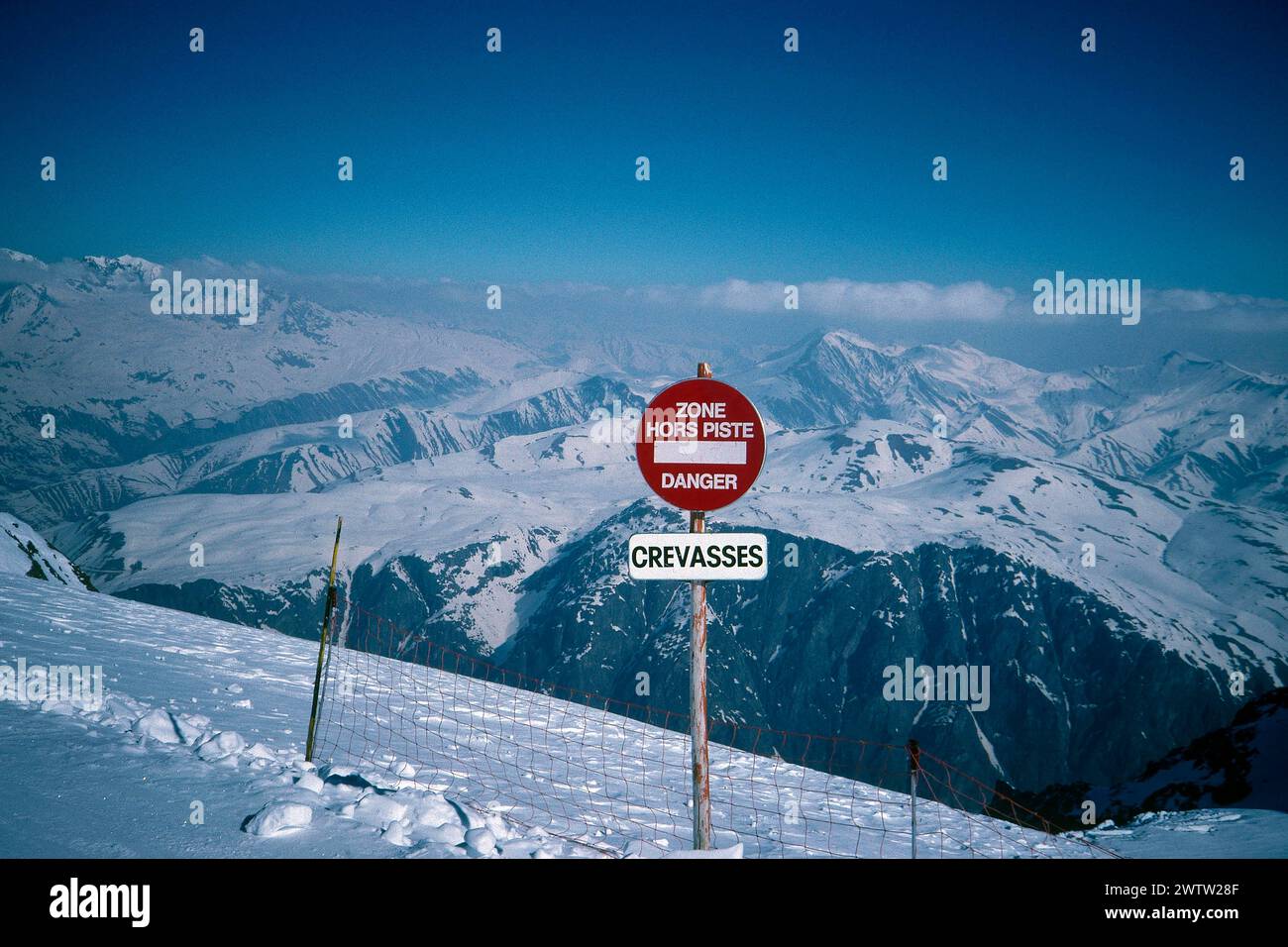 Waening sign hi-res stock photography and images - Alamy