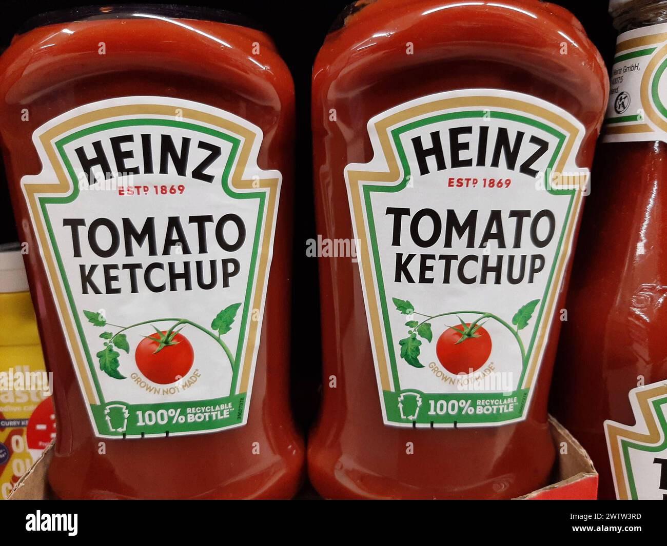 Heinz Ketchup Flaschen Hamburg Hamburg Deutschland *** Heinz Ketchup ...