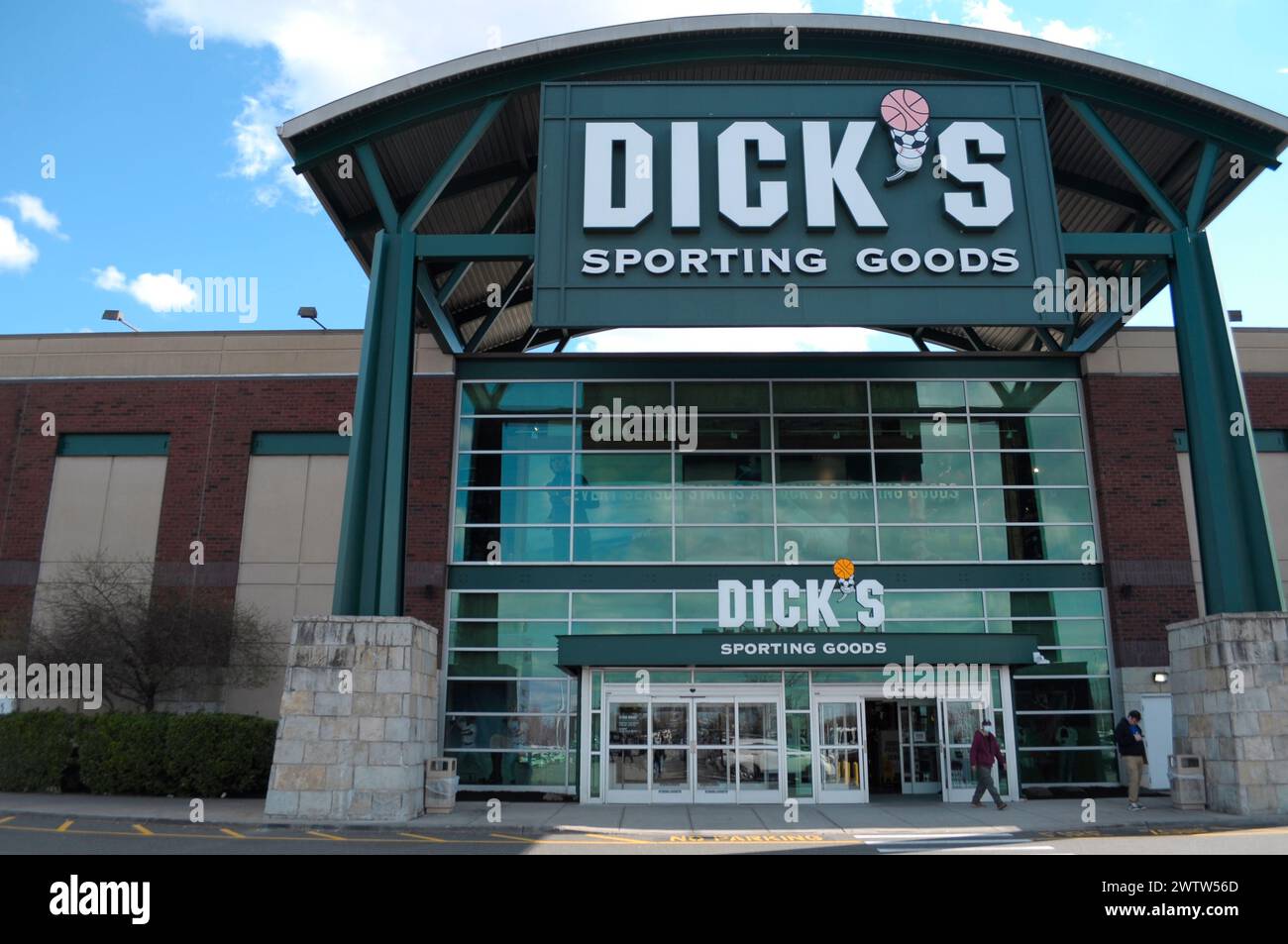 A Dick's Sporting Goods logo is seen on a Dick's Sporting Goods store ...