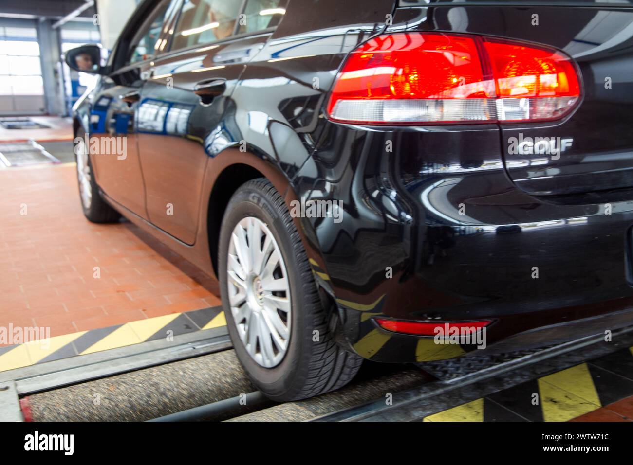 Brake test bench hi-res stock photography and images - Alamy