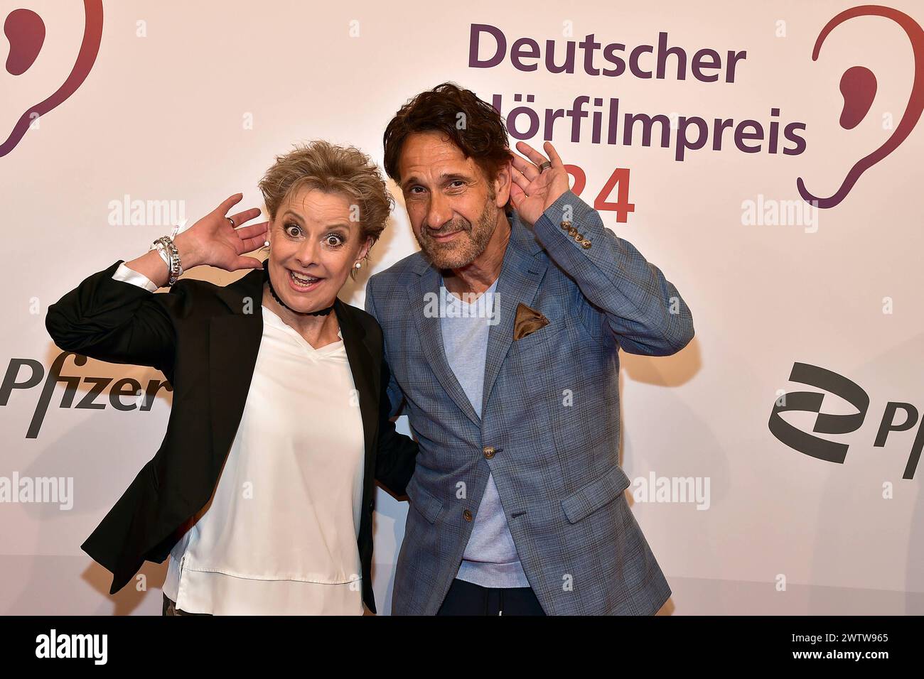 22. HörfilmPreis 2024 EINE MILLION MINUTEN Tanja Schuhmann, Falk Willy ...