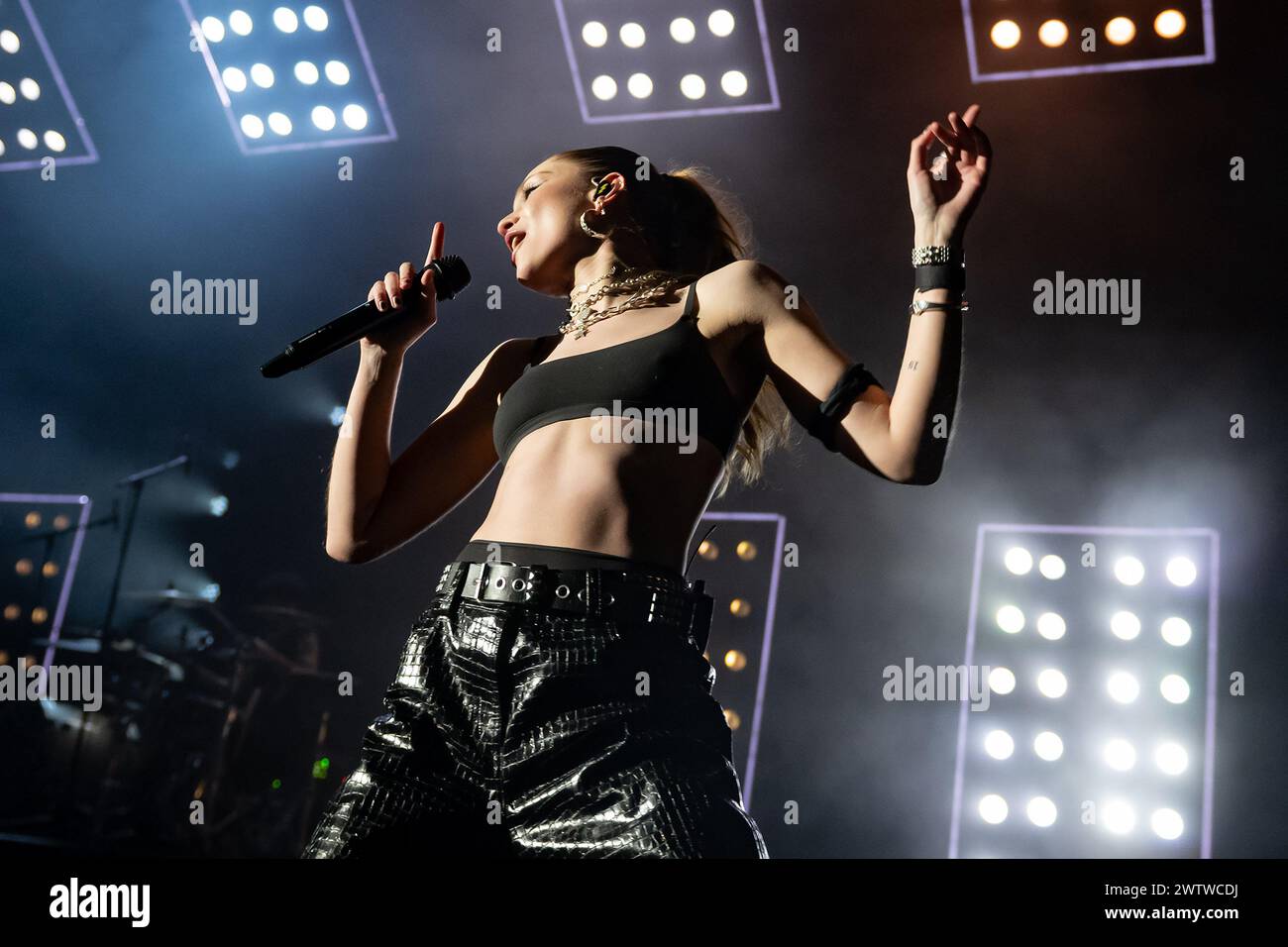 LONDON, ENGLAND: Dylan performs at the Hammersmith Apollo. Featuring ...