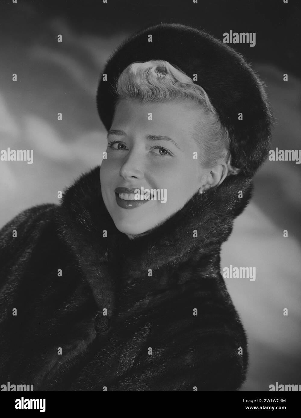 With dark fur Black and White Stock Photos & Images - Alamy