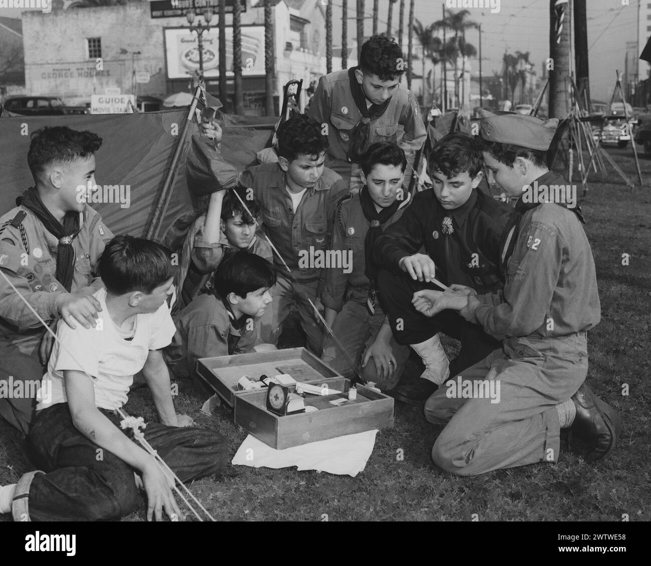 Aid tents Black and White Stock Photos & Images - Alamy