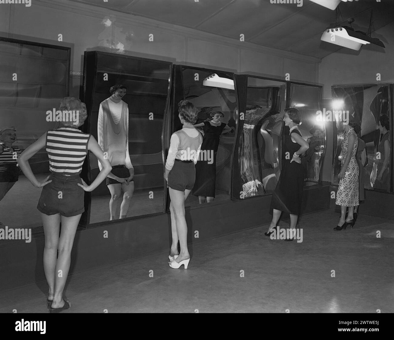 Women in front of circus Black and White Stock Photos & Images - Alamy