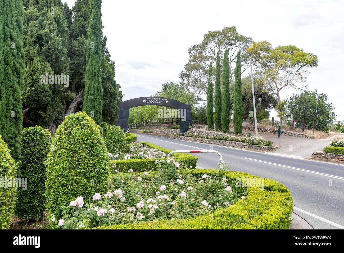 Tanunda town the heart of the Barossa Valley and road arch sponsored by ...