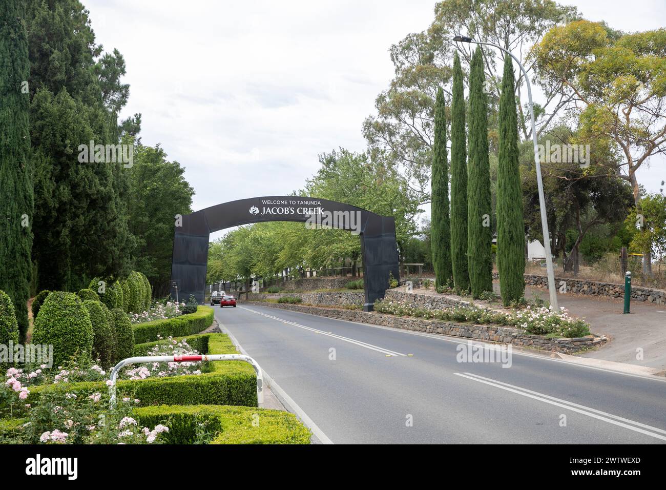 Tanunda town the heart of the Barossa Valley and road arch sponsored by ...