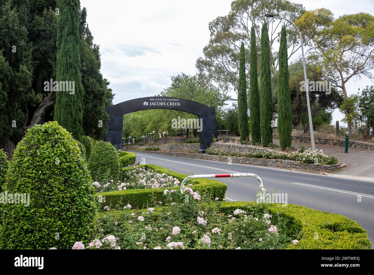 Tanunda town the heart of the Barossa Valley and road arch sponsored by ...