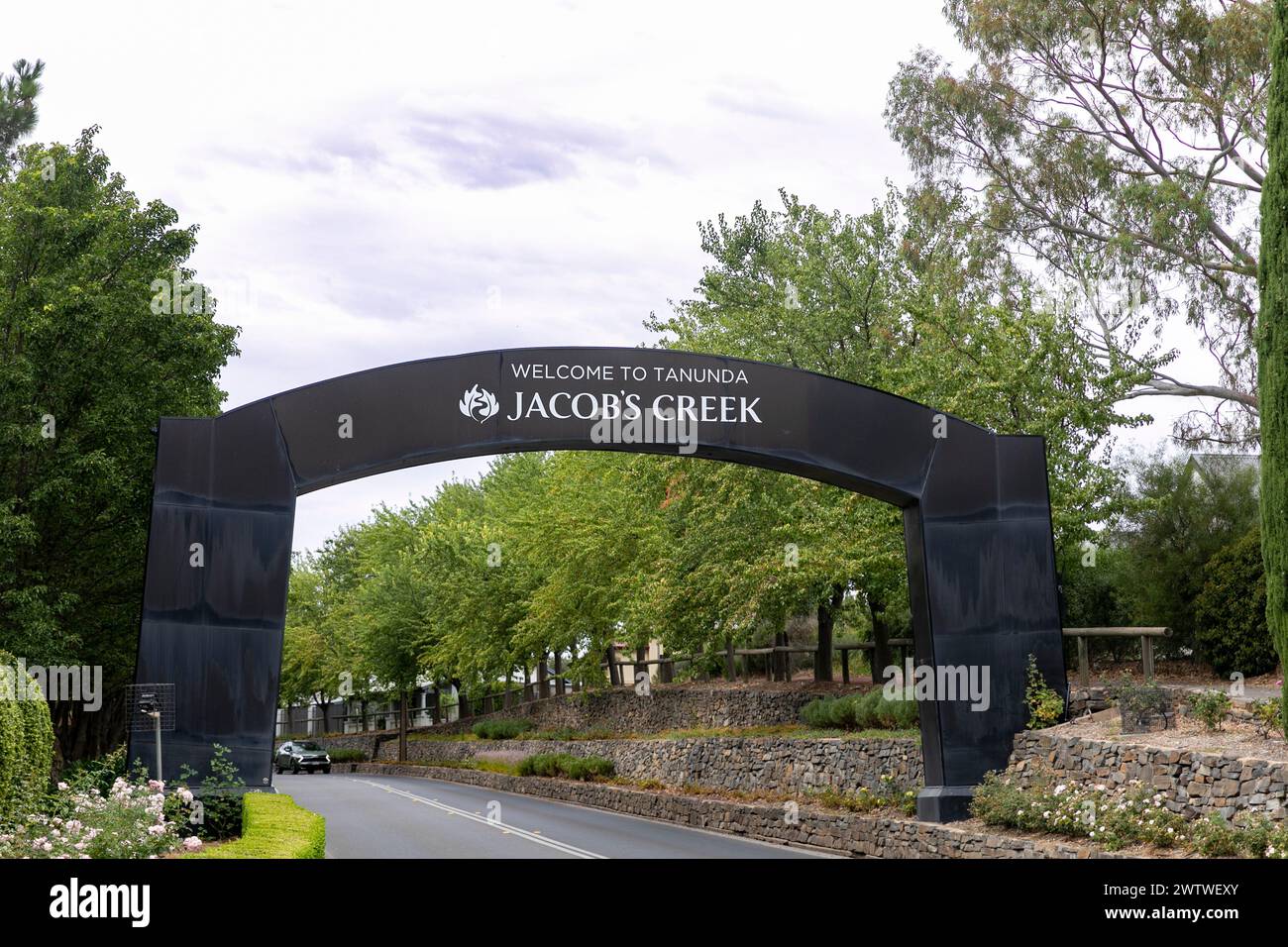 Tanunda town the heart of the Barossa Valley and road arch sponsored by ...