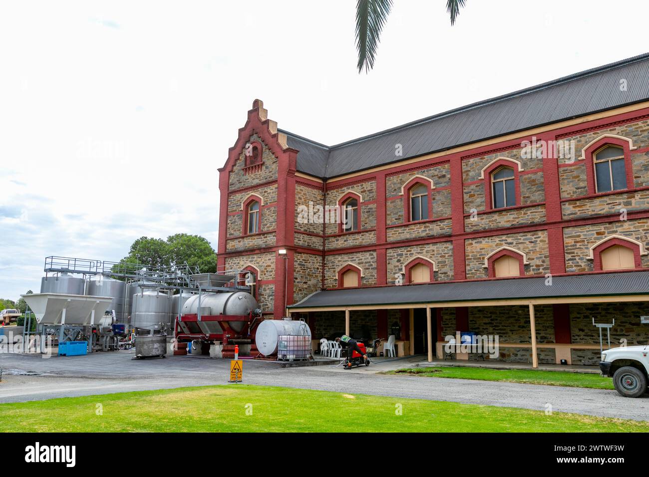 Storage Vessel Wine at Alison Mclemore blog