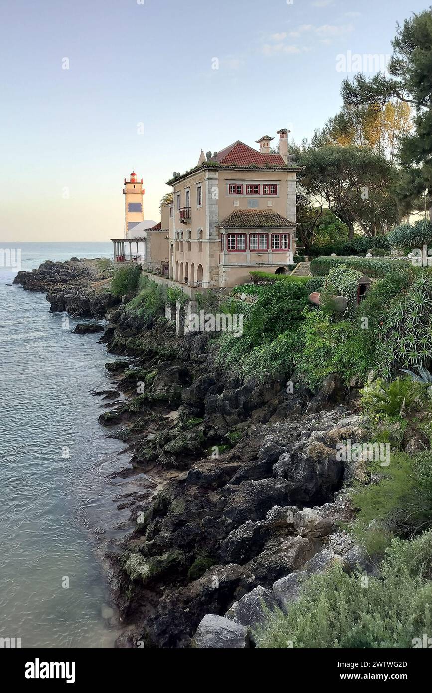 Santa Marta Lighthouse, built on the grounds of the Santa Marta Fort ...