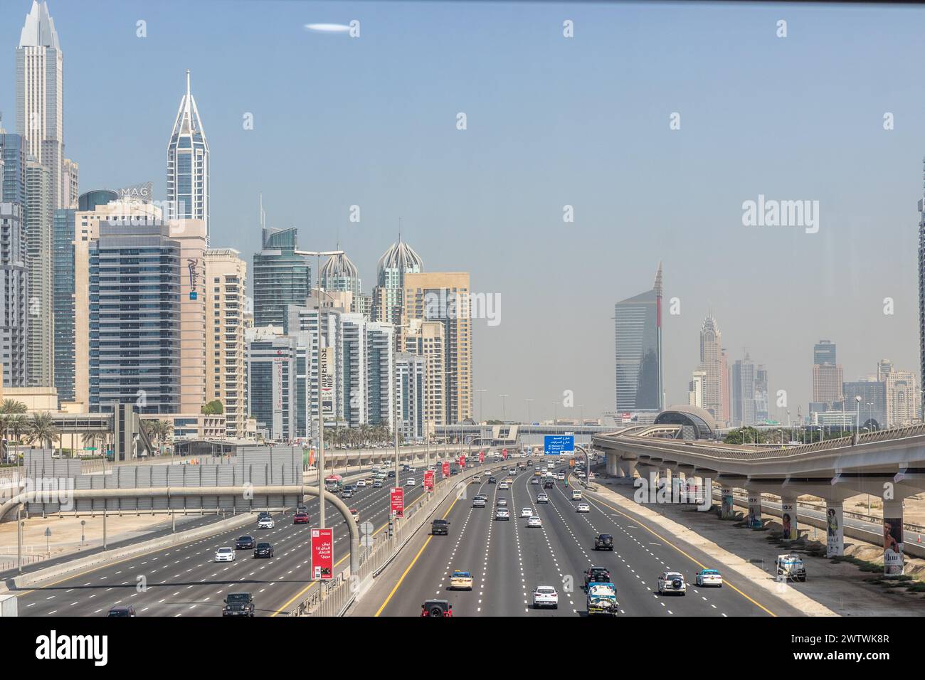 DUBAI, UAE - OCTOBER 30, 2021: Sheikh Zayed Road and the skyline of ...