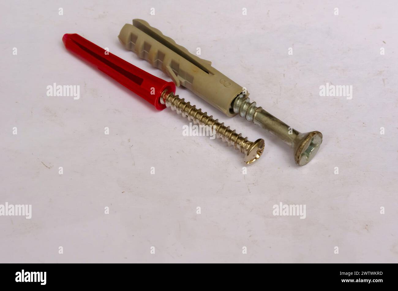 Wall Plugs and Screws Stock Photo - Alamy