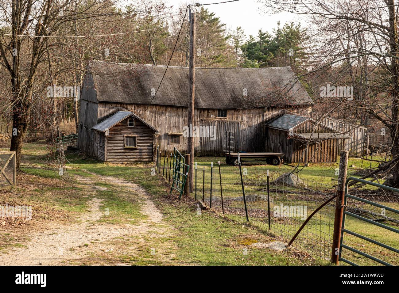 An old barn in a small rural Massachusetts town Stock Photo - Alamy
