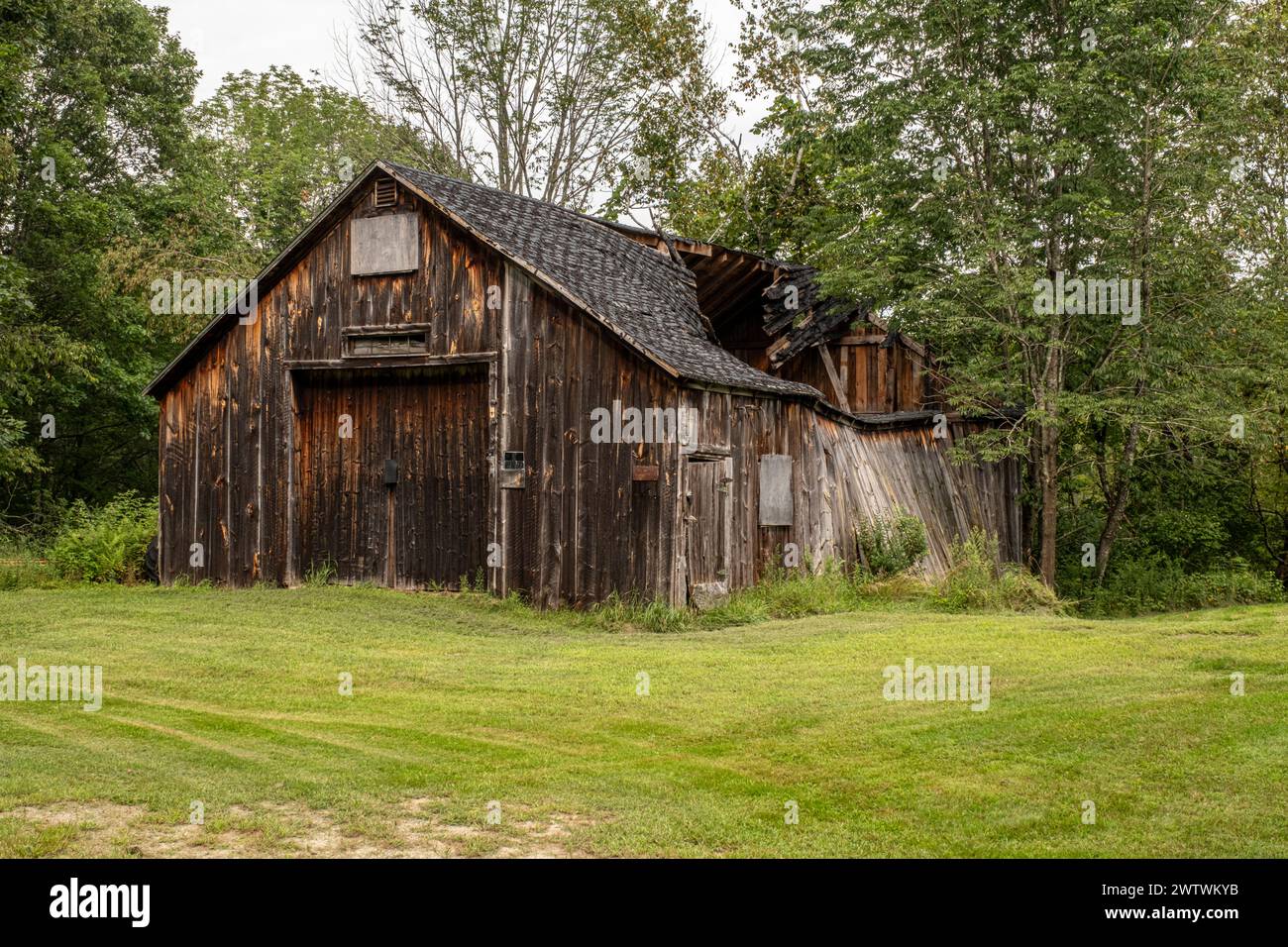 Old Barn on a farm in Massachusetts Stock Photo - Alamy