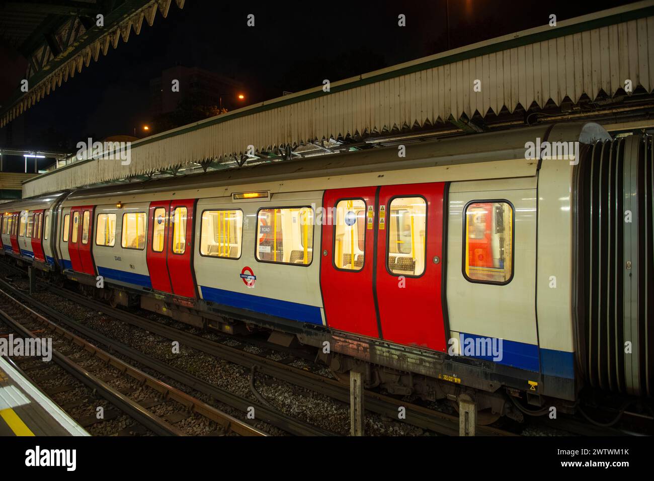 Subway Train Circle Line at Edgware Road in city of Westminster in ...