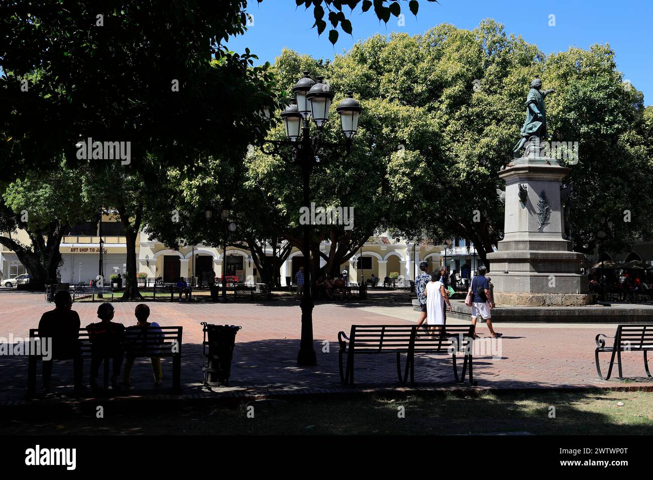 Parque Colon in the historic center of Santo Domingo.Dominican Republic ...