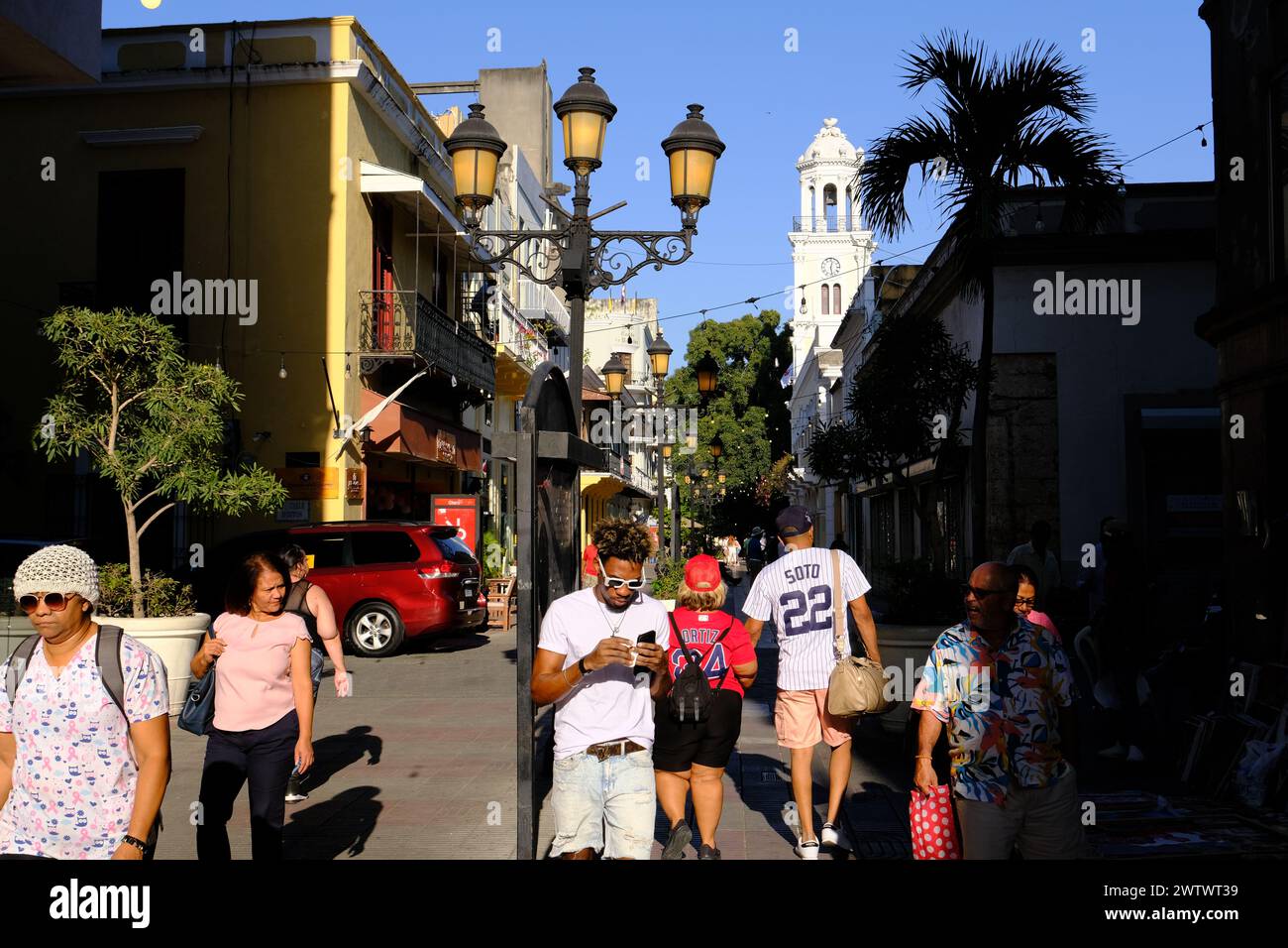 Calle El Conde street the main shopping street in Historic Zone of ...