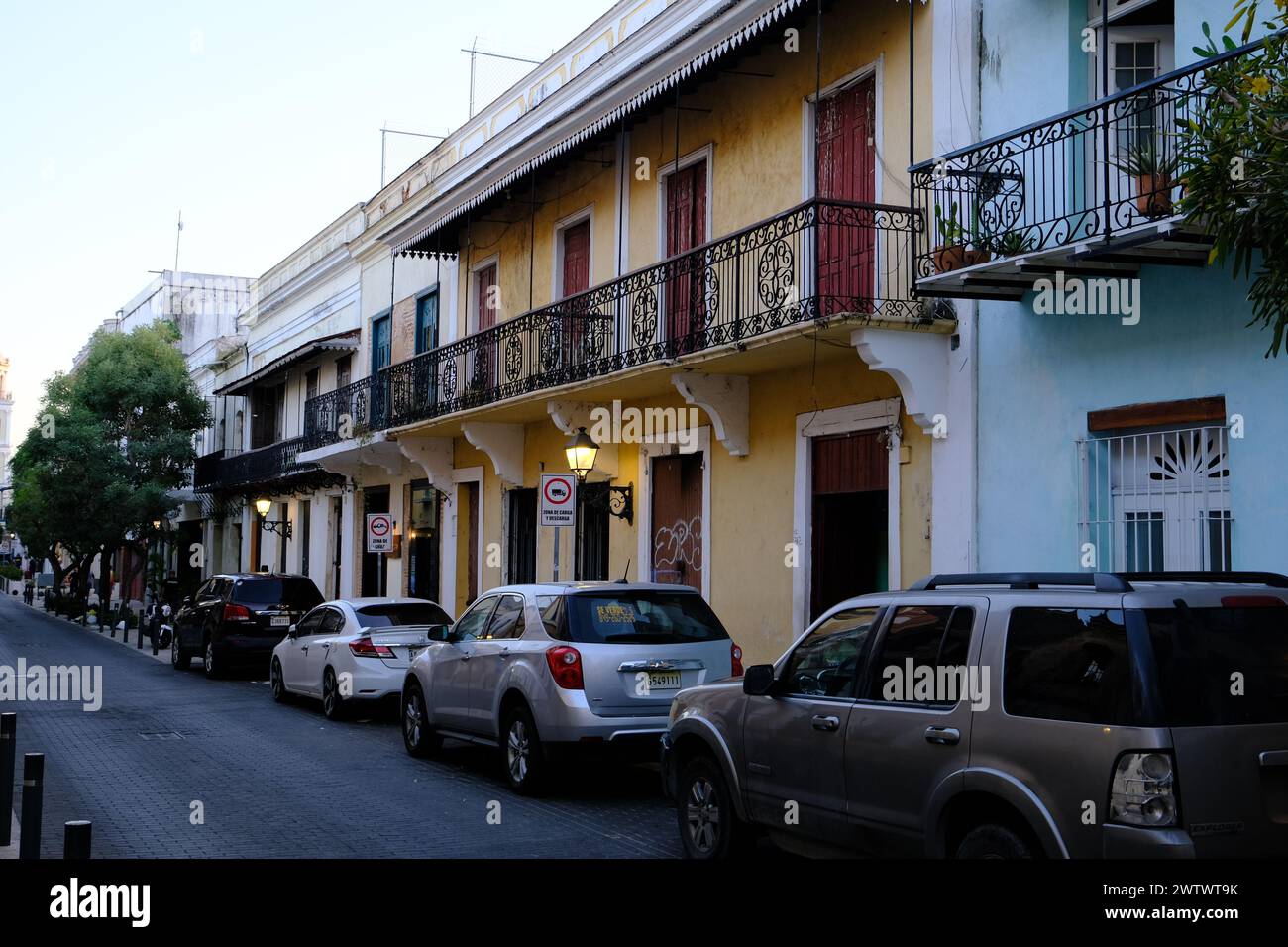 Colonial style residential buildings line up the street of Colonial ...