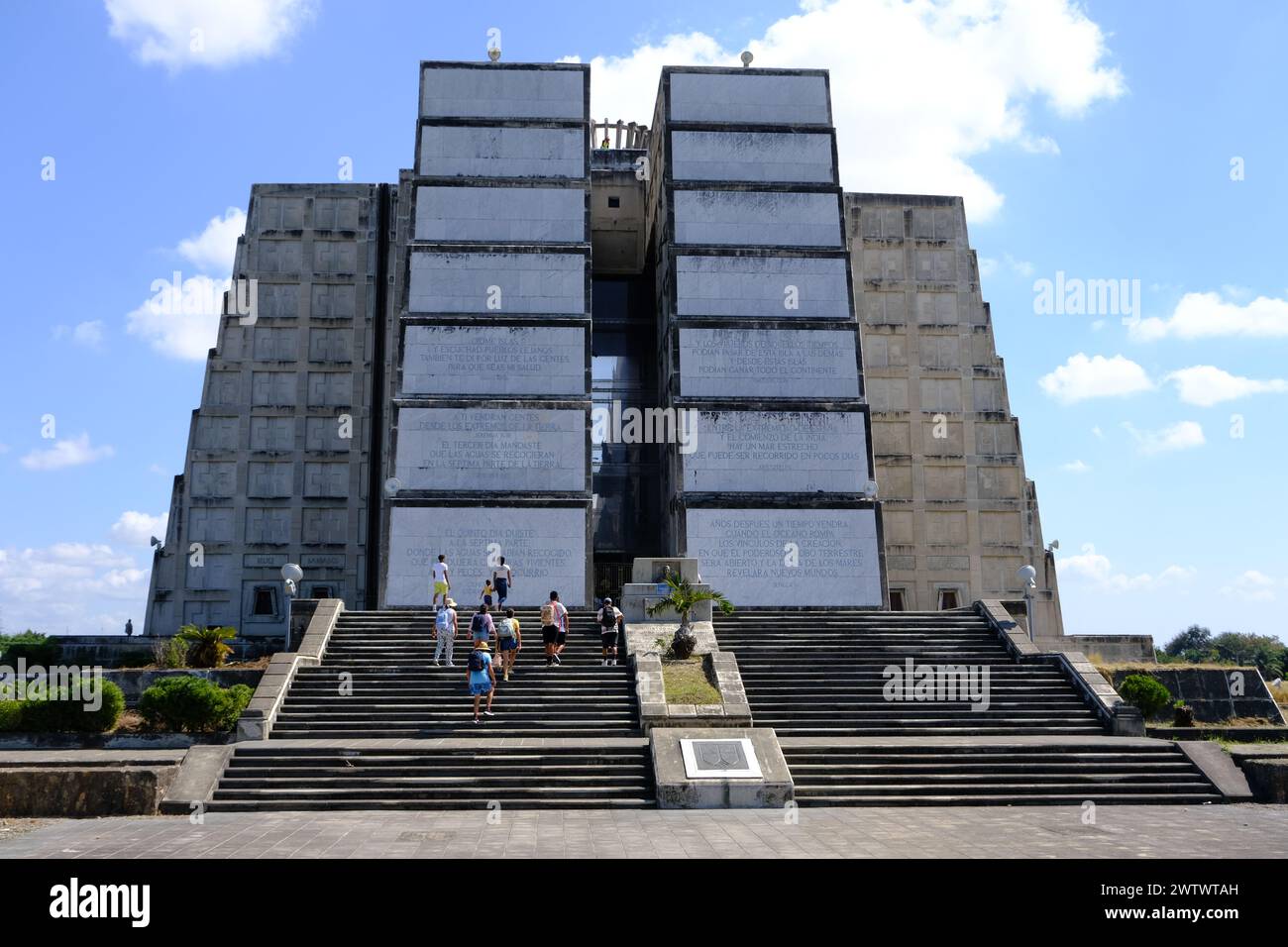 The exterior view of Columbus Lighthouse (Faro a Colón) in Santo ...