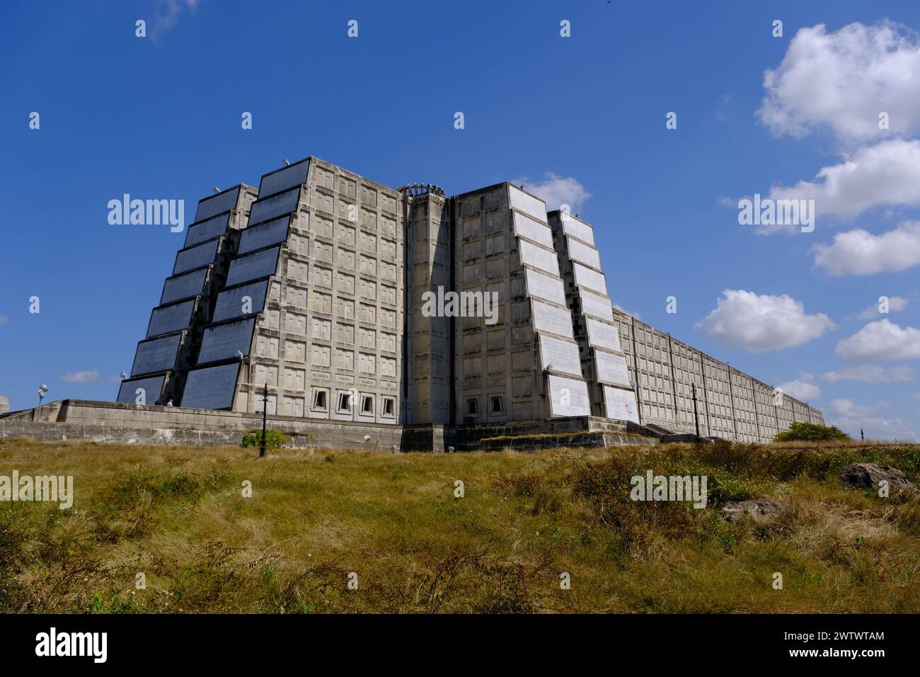 The exterior view of Columbus Lighthouse (Faro a Colón) in Santo ...