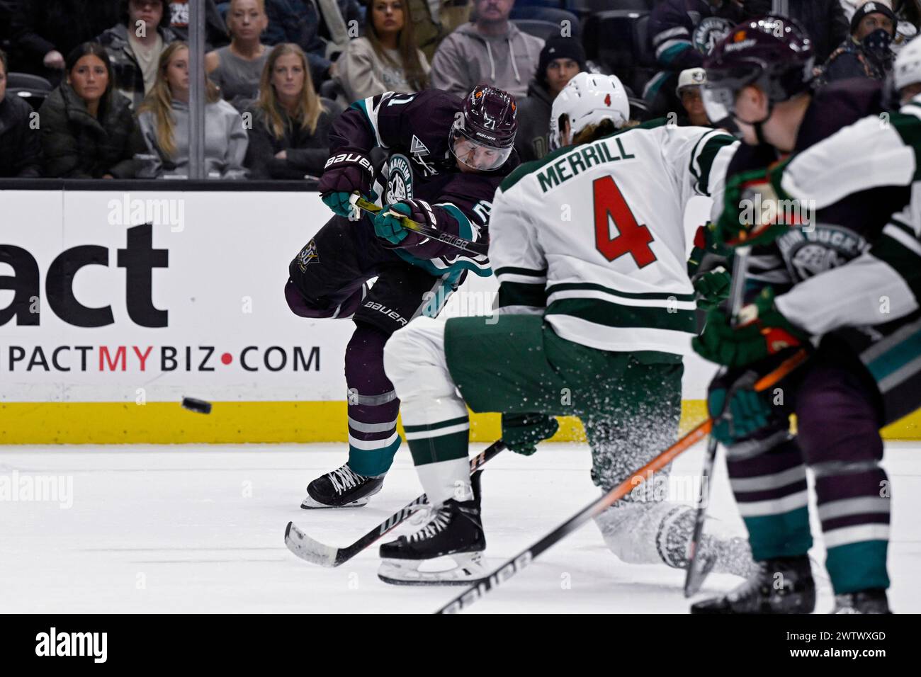 Anaheim Ducks center Isac Lundestrom (21) shoots against Minnesota Wild ...