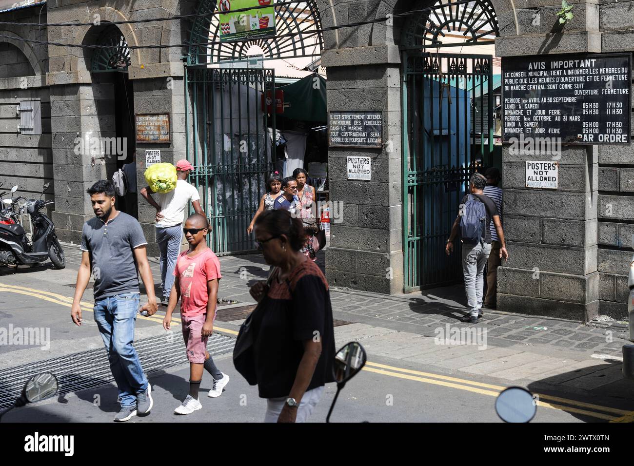 Port louis mauritius bags hi-res stock photography and images - Alamy