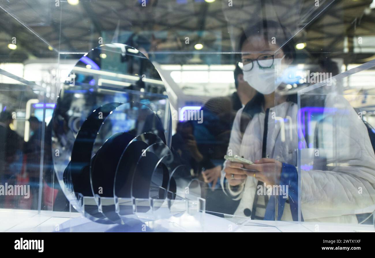 Semicon china hi-res stock photography and images - Alamy