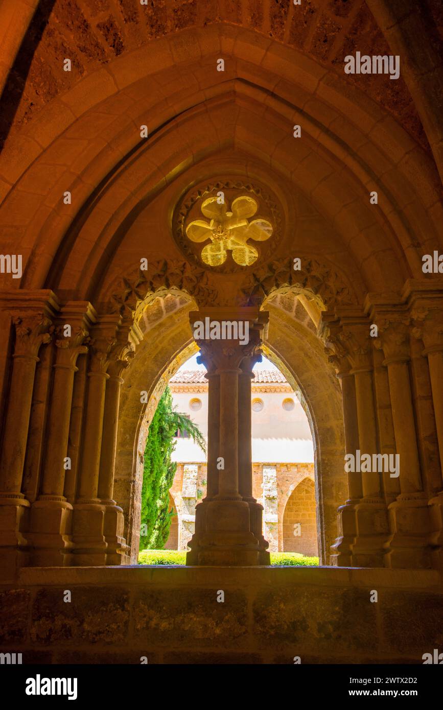 Monasterios de aragón hi-res stock photography and images - Alamy