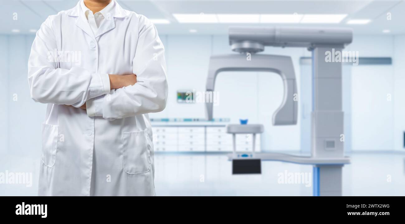 Dentist wear white lab coat in dental office Stock Photo - Alamy