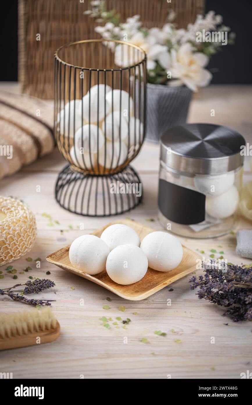 Bath bombs hi-res stock photography and images - Alamy