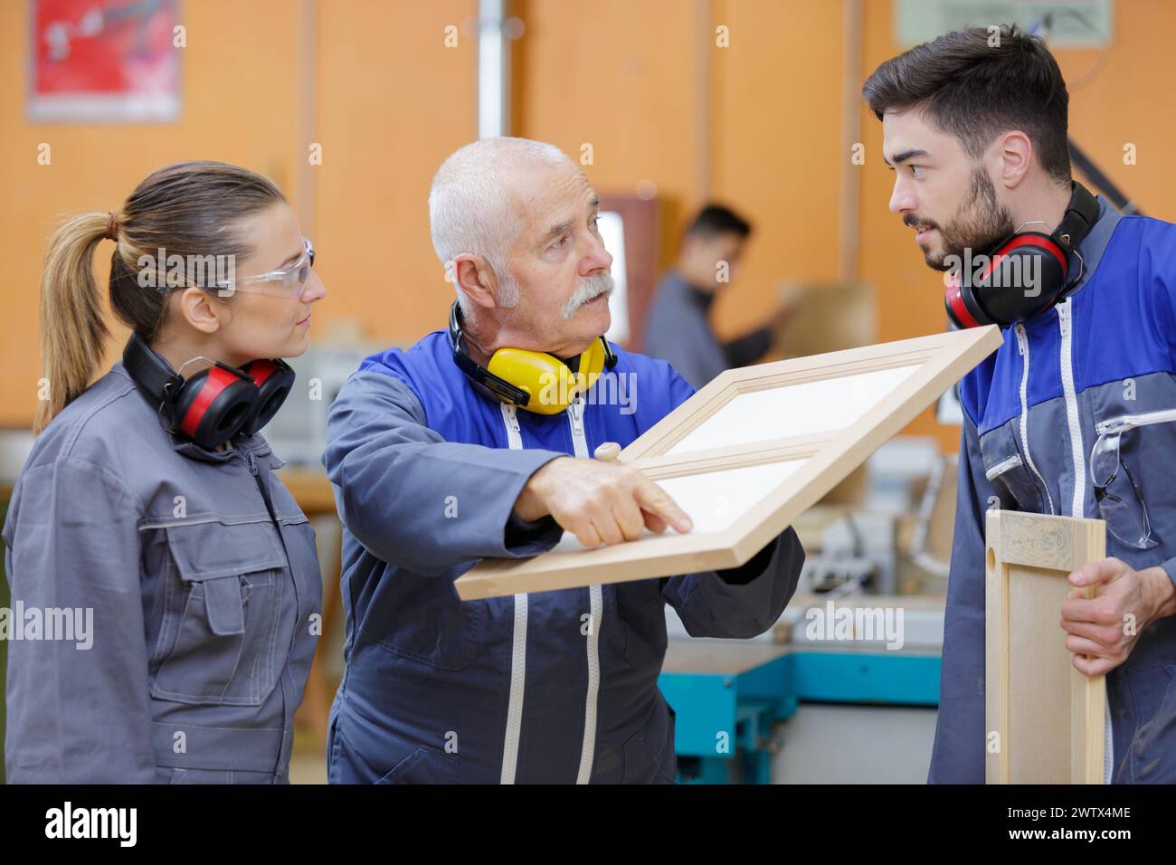Apprentices plumber hi-res stock photography and images - Alamy