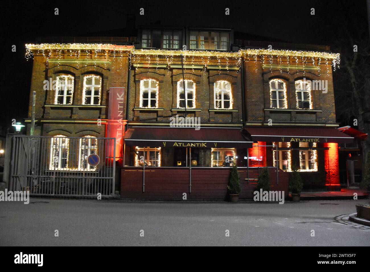 Atlantik Fisch Restaurant Abendliche Beleuchtung Muenchen 16.03.2024 ...