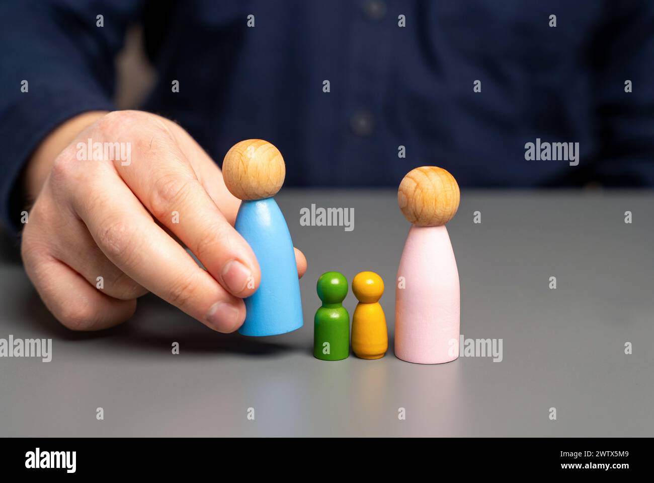 Find a man for the family. The new father of the family. Reunion ...