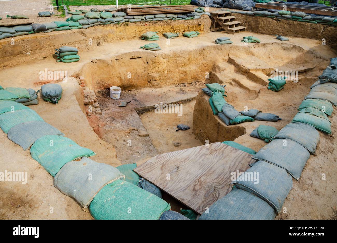 Jamestown virginia archaeology hi-res stock photography and images - Alamy