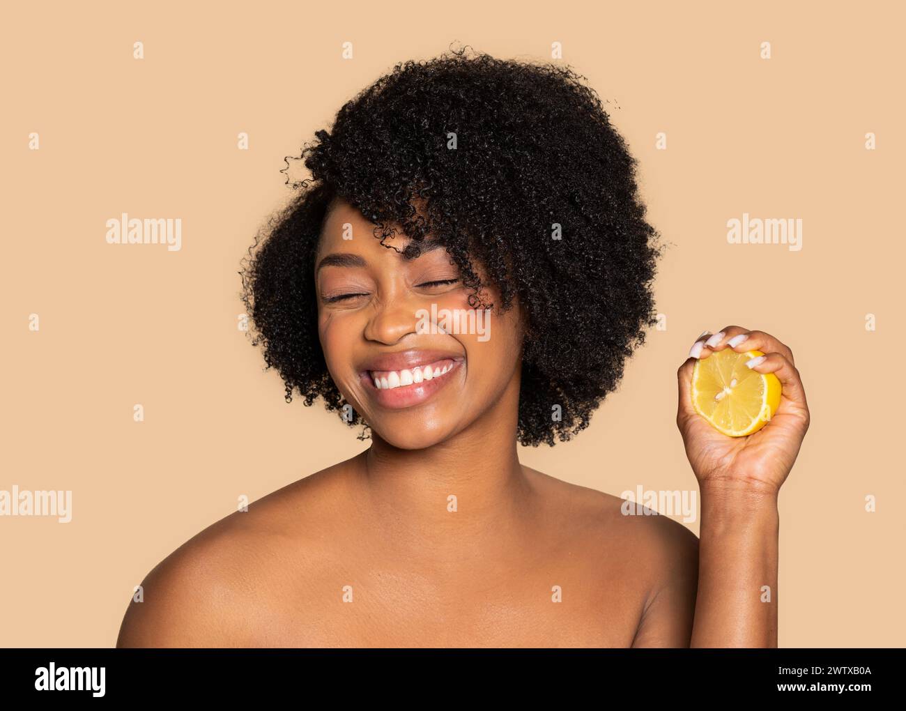African american beauty lemon hi-res stock photography and images - Alamy