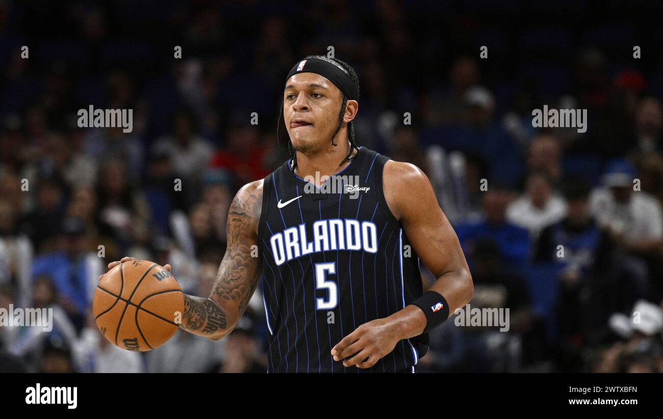 Orlando Magic forward Paolo Banchero (5) brings the ball up the court during the second half of ...