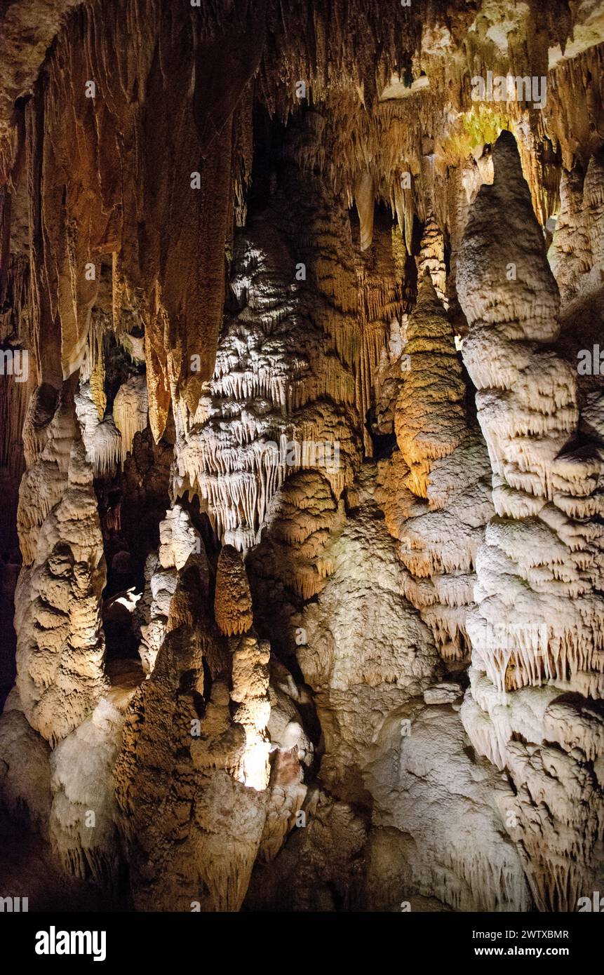 The Luray Caverns in Northern Virginia Stock Photo - Alamy