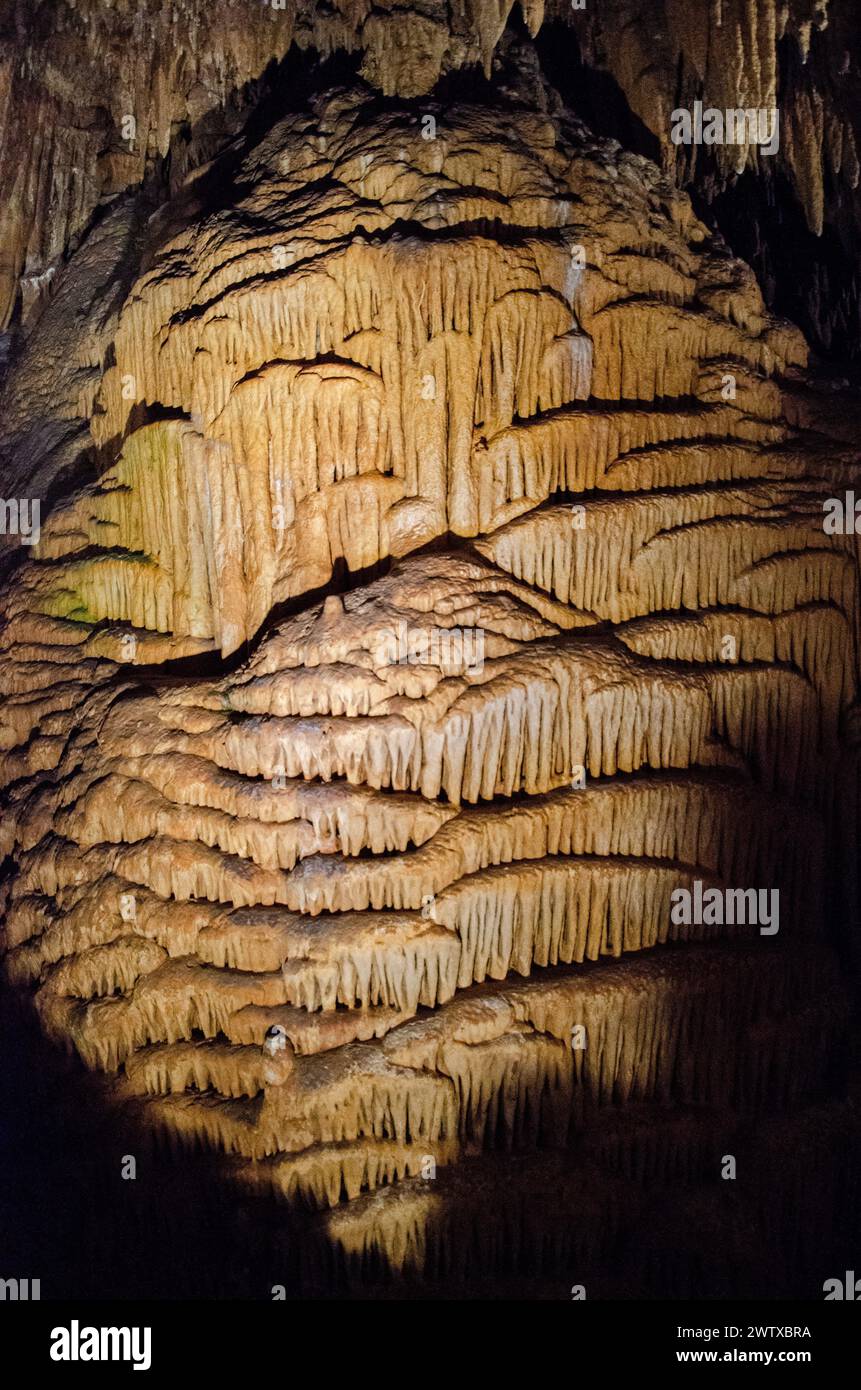 The Luray Caverns in Northern Virginia Stock Photo - Alamy