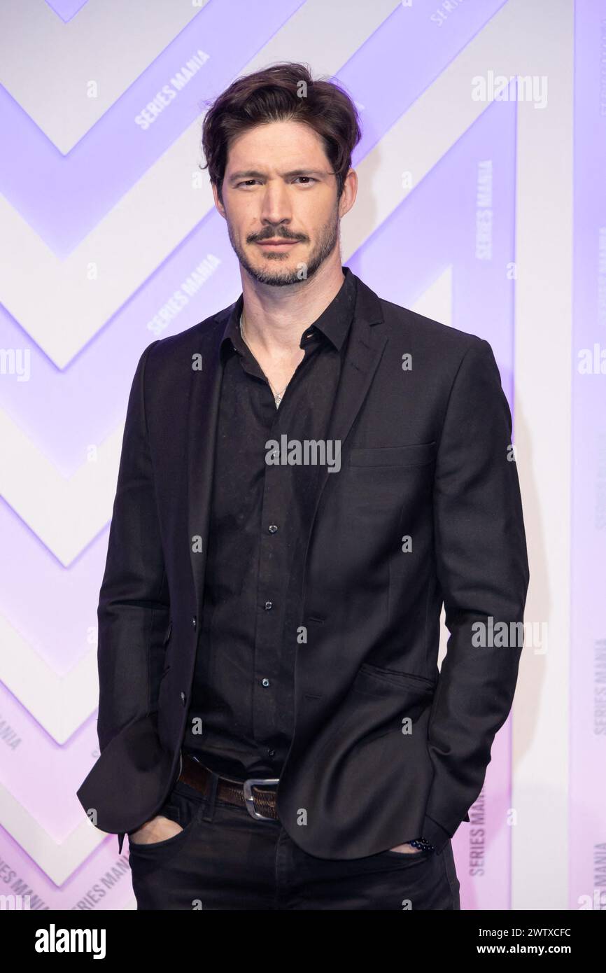 Lille, France. 19th Mar, 2024. Vinnie Dargaud on the red carpet during ...