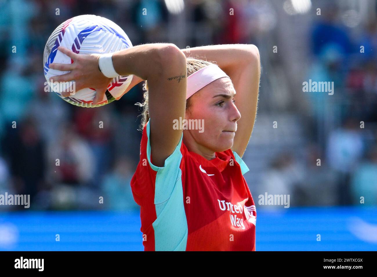 Kansas City Current defender Ellie Wheeler throws the ball in during an ...