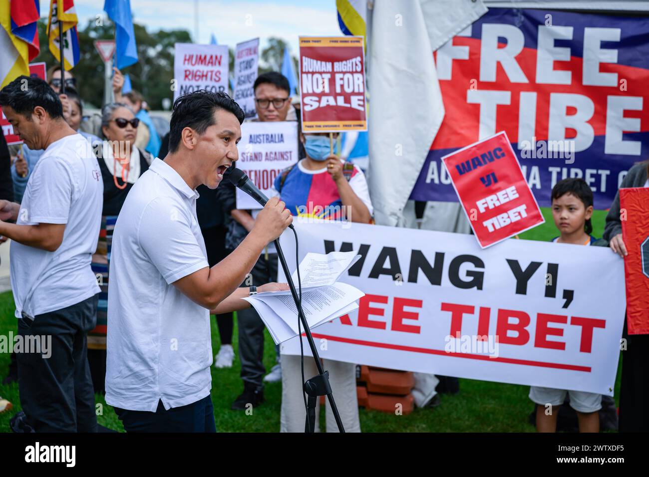 Tsewang thupten hi-res stock photography and images - Alamy