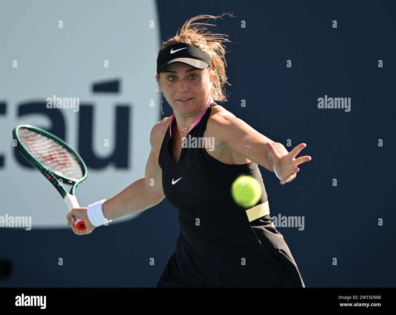 Simona halep 2024 hi-res stock photography and images - Alamy